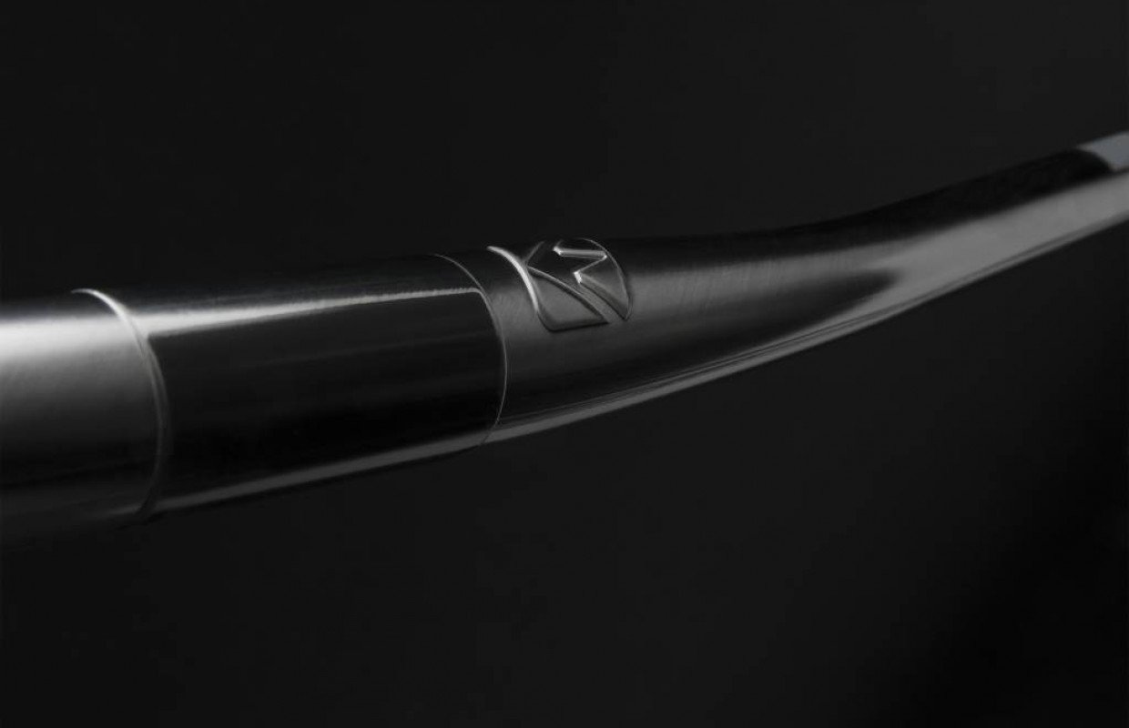 Bike Ahead, manillares y potencias de gama alta